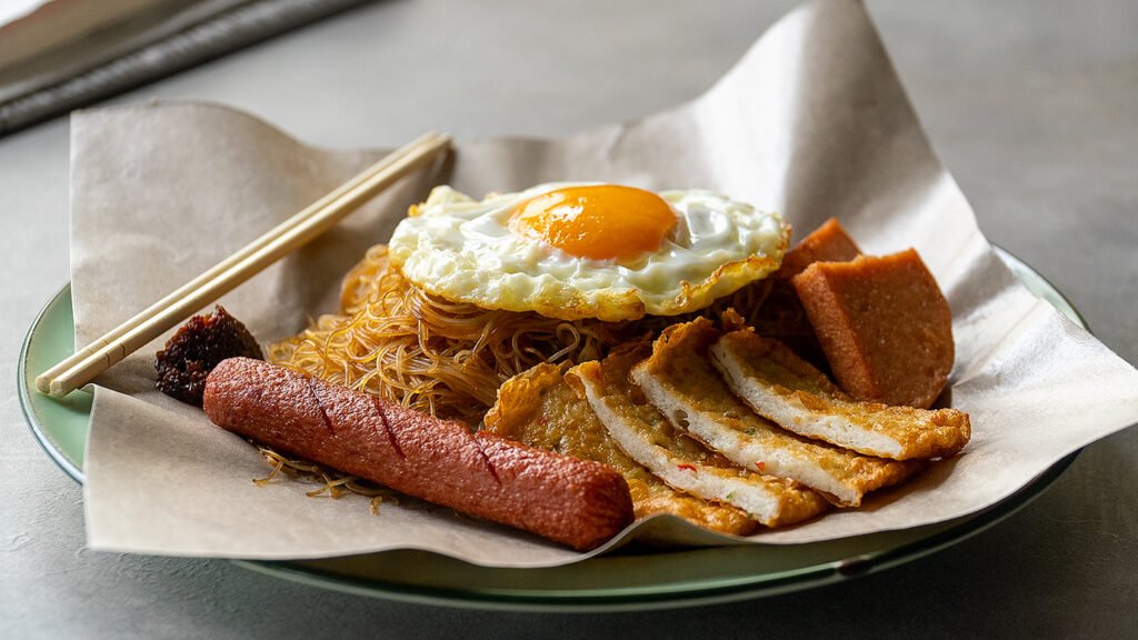 Singapore Economic Fried Beehoon – The Meatmen